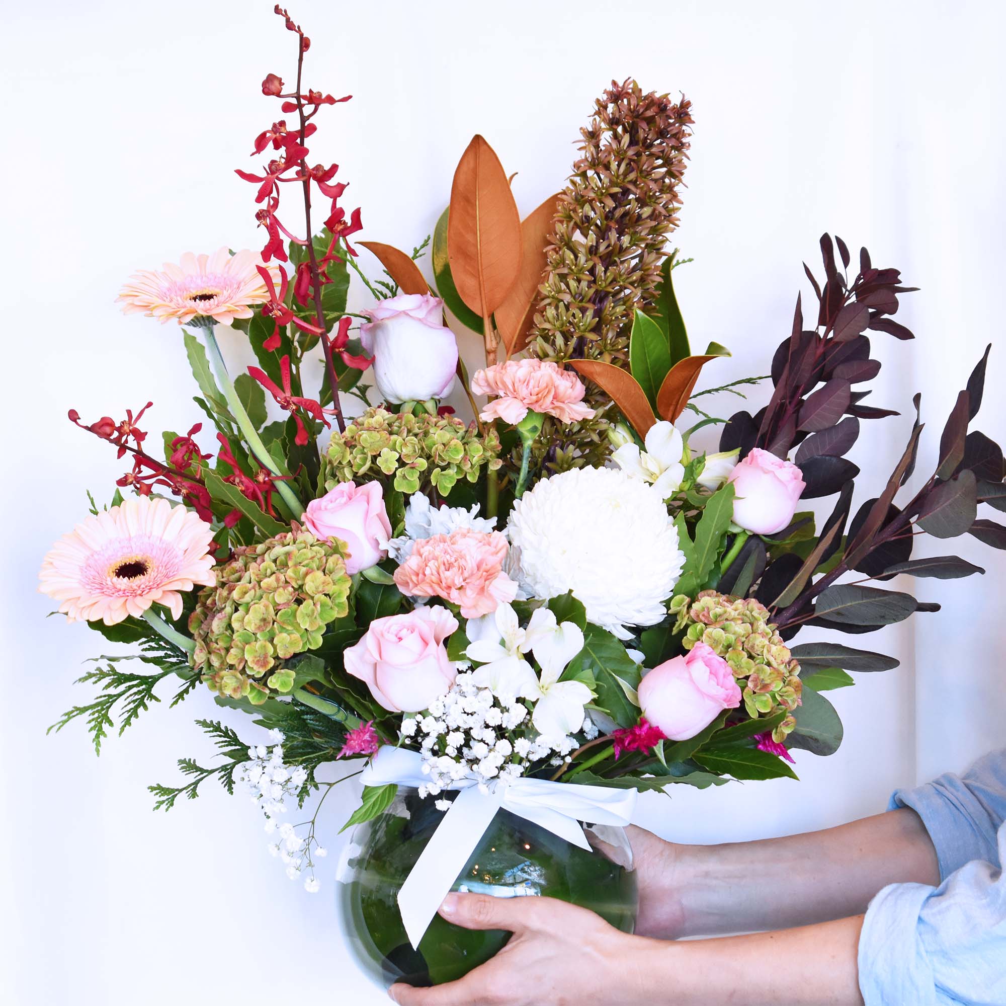 Deluxe Filomena Fishbowl | Melissa's Florist & Gifts - Glen Waverley ...